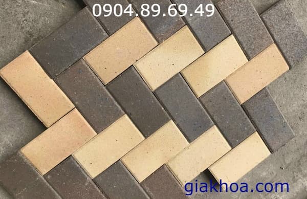 Tìm hiểu về gạch chữ nhật lát sân vườn